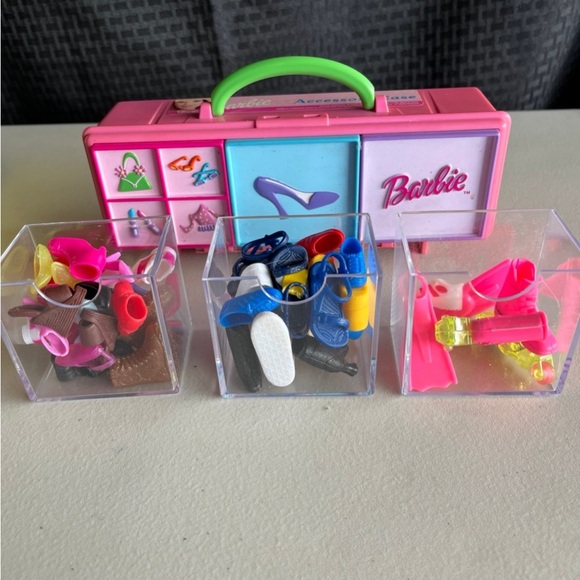 Barbie | Toys | Tara Toy Barbie Accessory Case Pink Plastic Storage ...